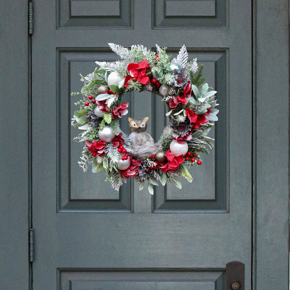 Fox Tale Christmas Wreath – Beliefs in Wreaths Decor Studio